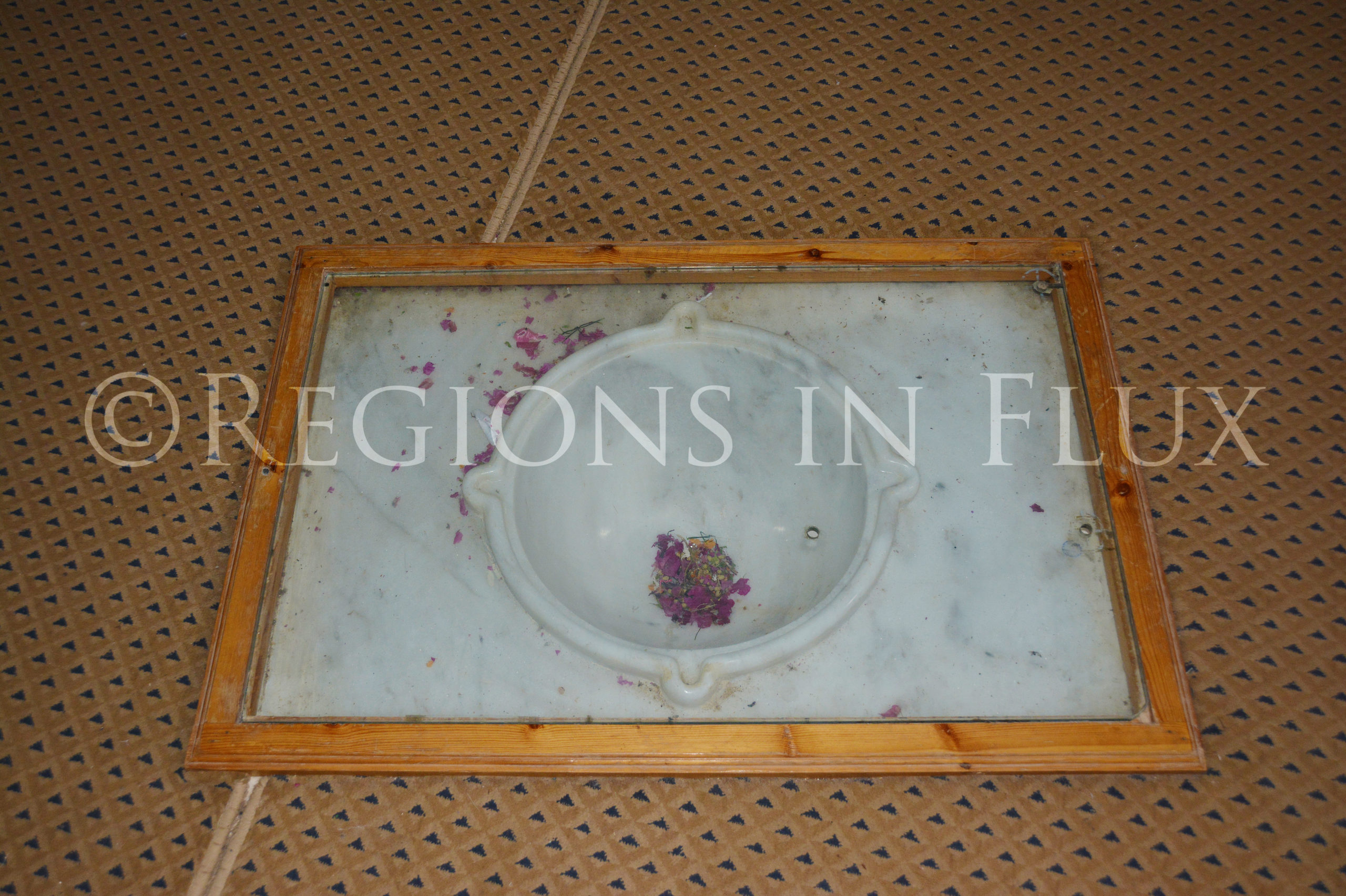 Deir al-Amir Tadros - Regions in Flux